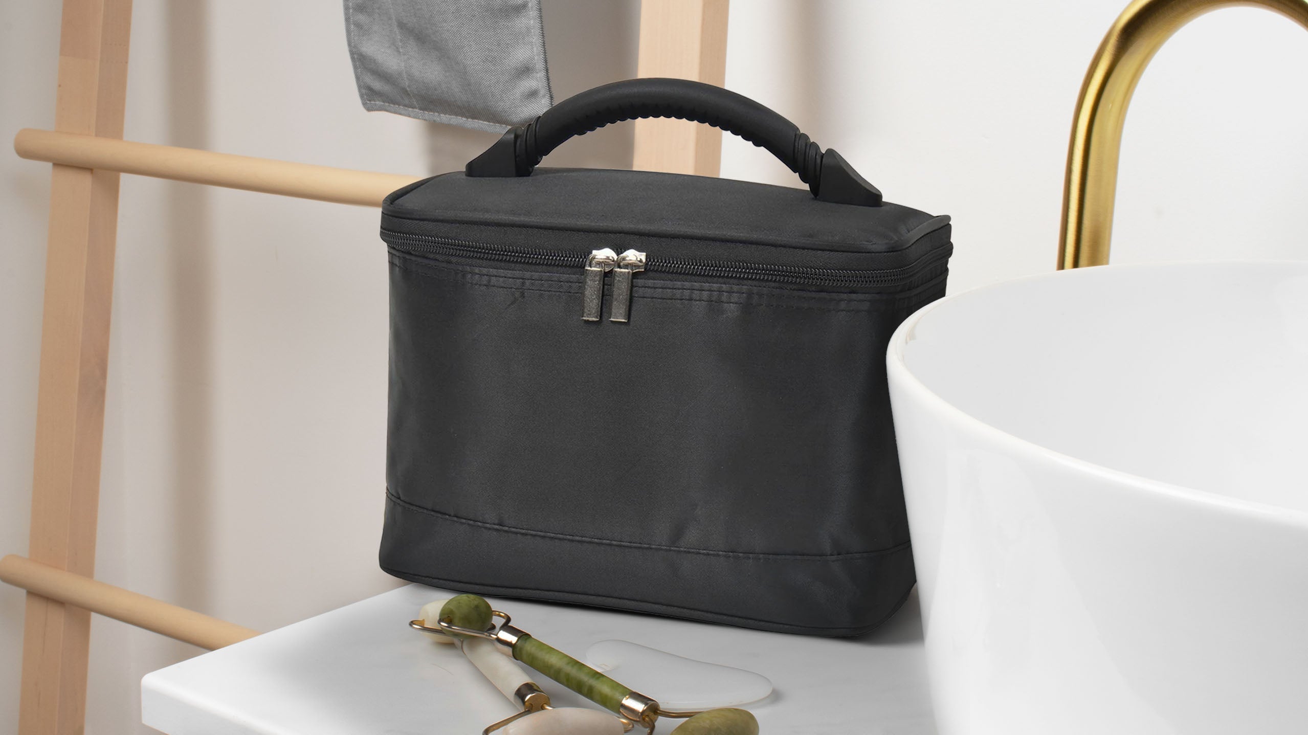YOUR ULTIMATE DIRECTORY FOR CUSTOM-DESIGN – Shugon Bags UK